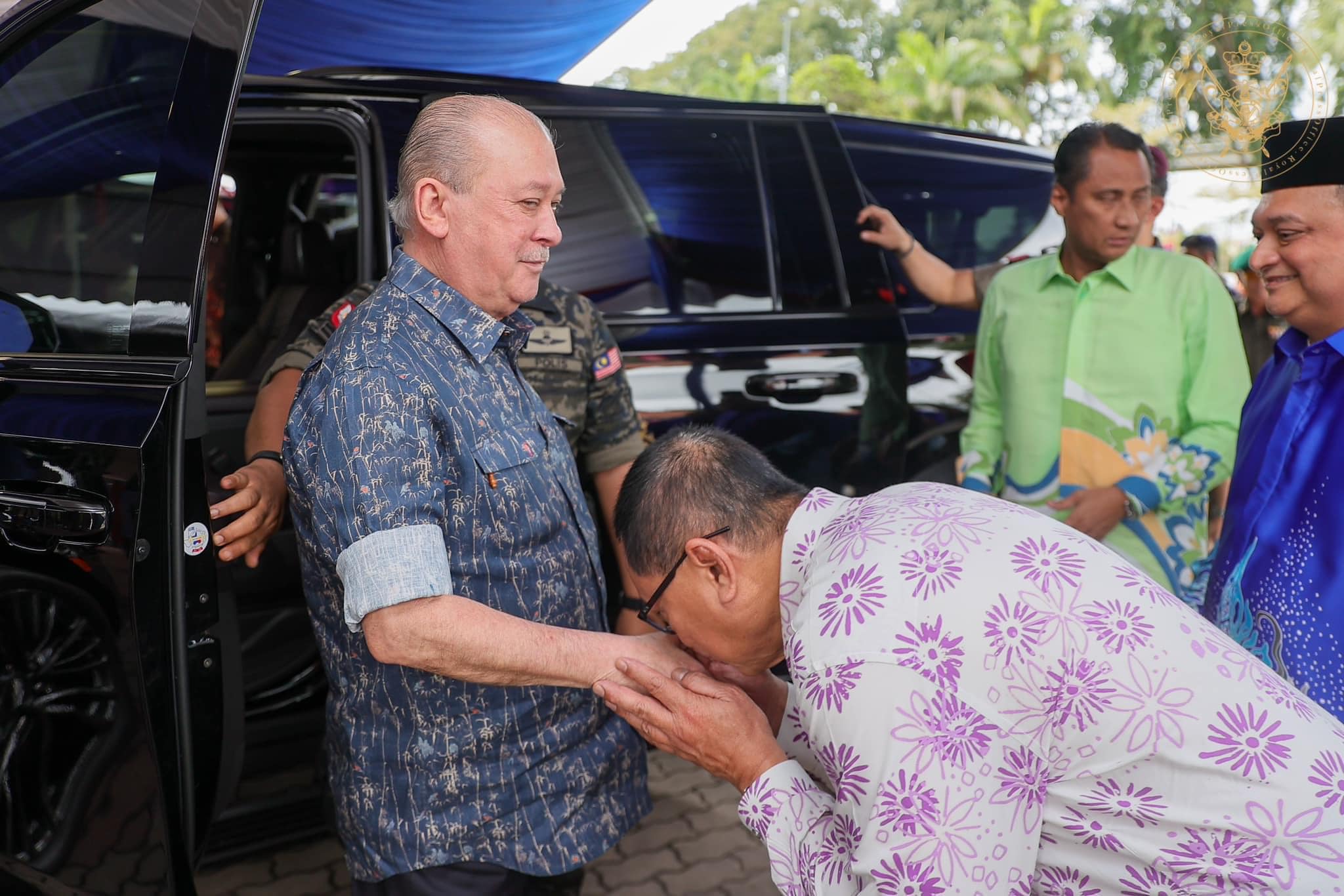 SULTAN IBRAHIM GEMBIRA SANTUNI RAKYAT PADA MAJLIS JAMUAN TEH | Official ...