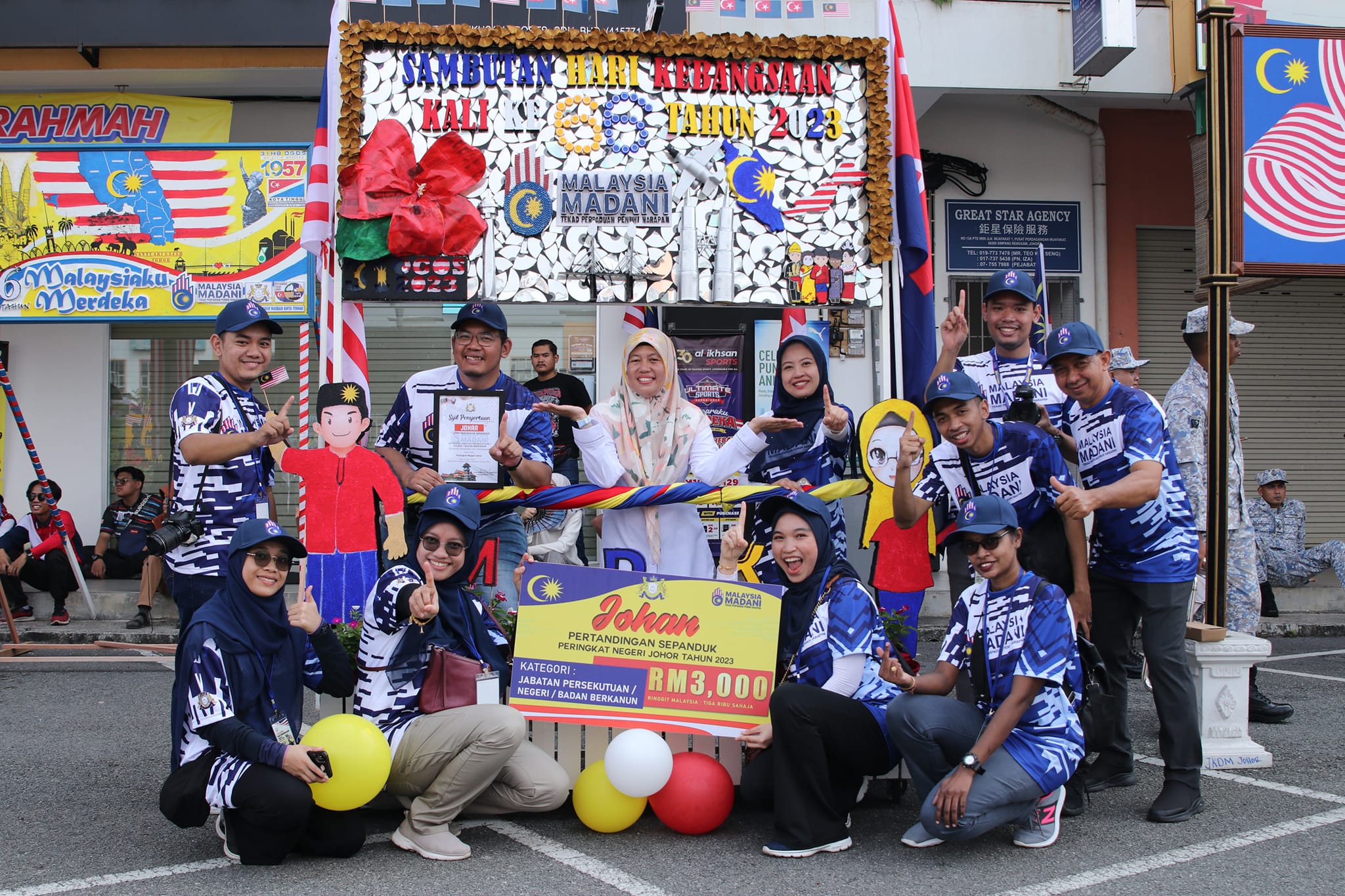 MAJLIS PERBARISAN DAN PERARAKAN SAMBUTAN HARI KEBANGSAAN KE 66 ...